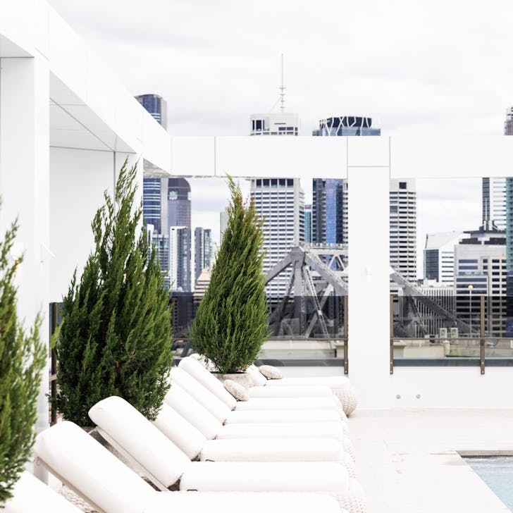 6 Fabulous Hotel Rooftop Pools With Sweet Views To Take A Dip In This ...