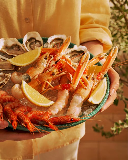 Enjoy Seaside Dining At These East Coast Park Restaurants | URBAN LIST ...