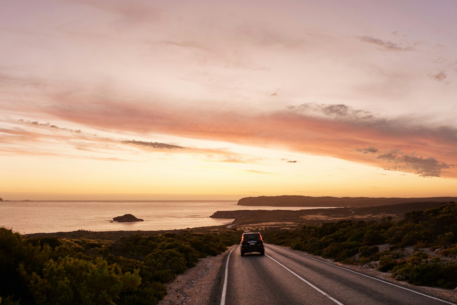 Load Up The Car, These Awe-Inspiring Road Trips Along The South ...