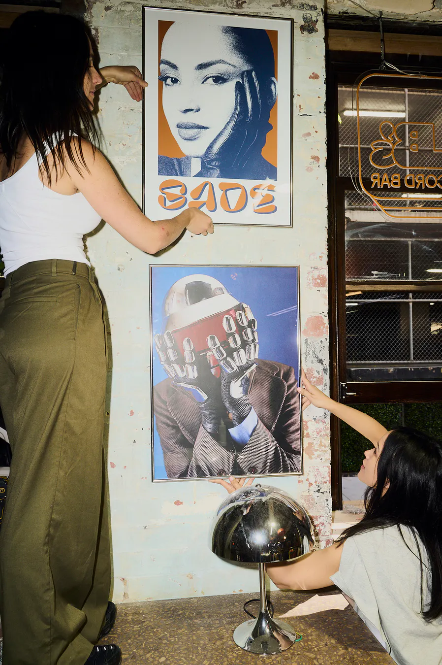 LB’s Record Bar Is Bringing Retro Cool To Meyers Place | URBAN LIST ...