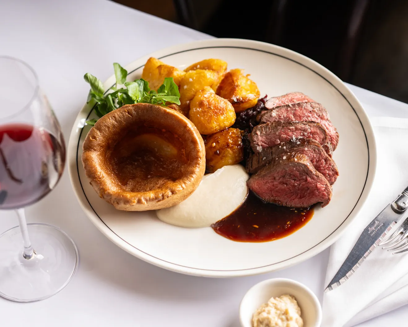 The Best Sunday Roasts In Sydney For A Cosy Meal With All The Trimmings ...