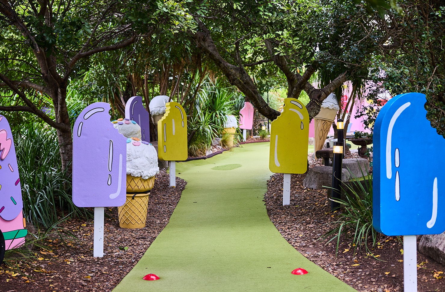 This Iconic Candyland Putt Putt Course Is Back For One Final Round ...