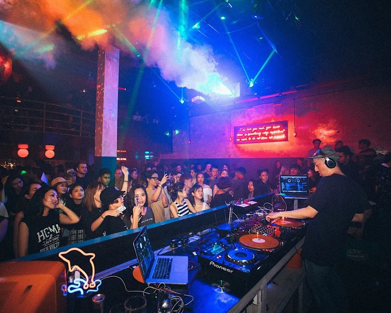 13 Of The Coolest Clubs In Singapore For A Big Night Out | URBAN LIST ...
