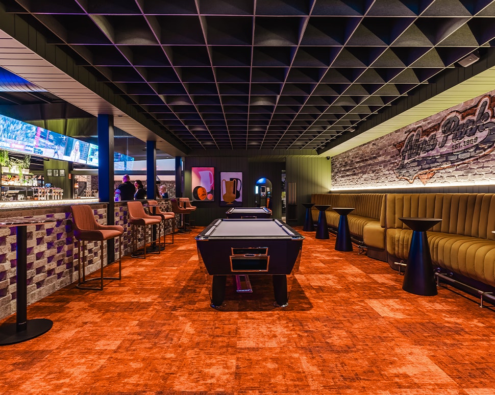 Dakabin Hotel | URBAN LIST SUNSHINE COAST