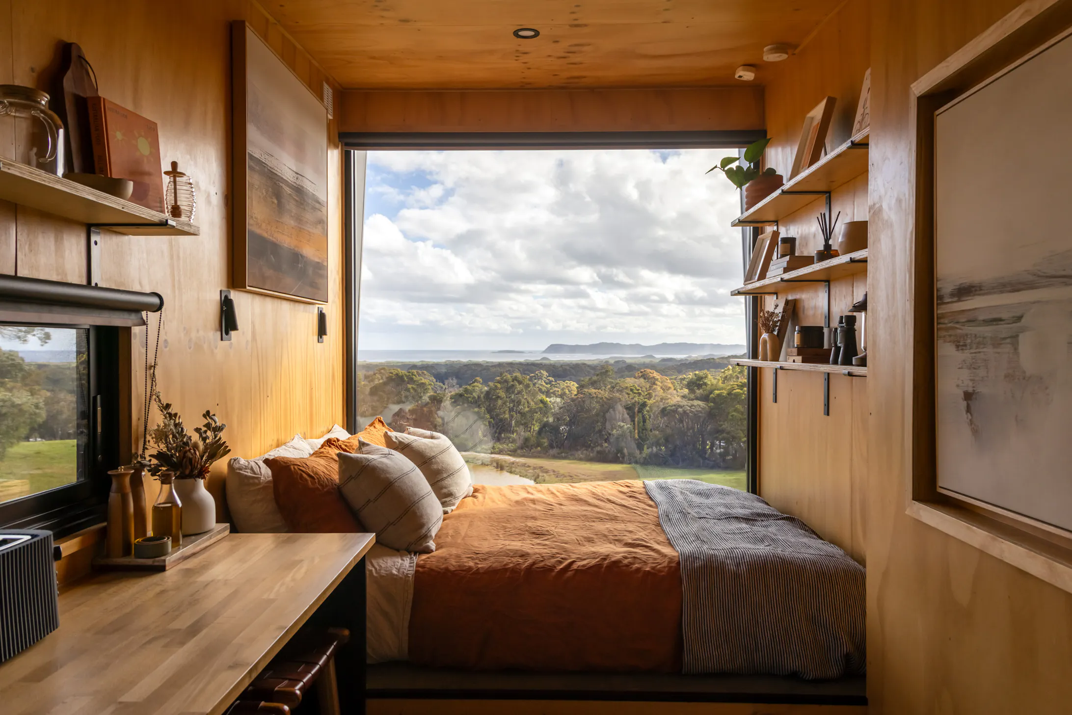 WA's Best Tiny Homes And Cabins For Your Next Off-Grid Escape | URBAN ...