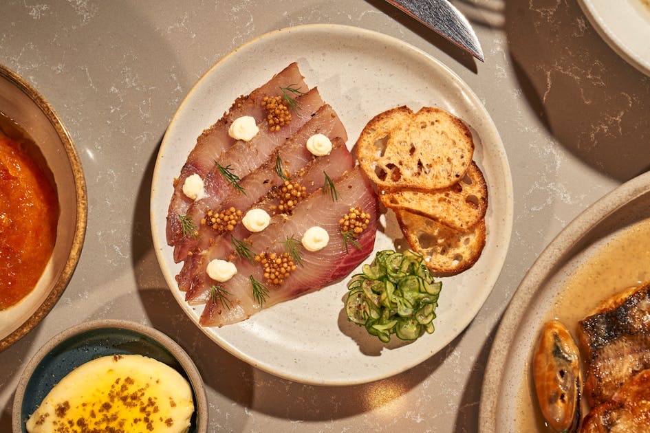 Dive Into 12 Of The Best Seafood Restaurants In Singapore | URBAN LIST ...