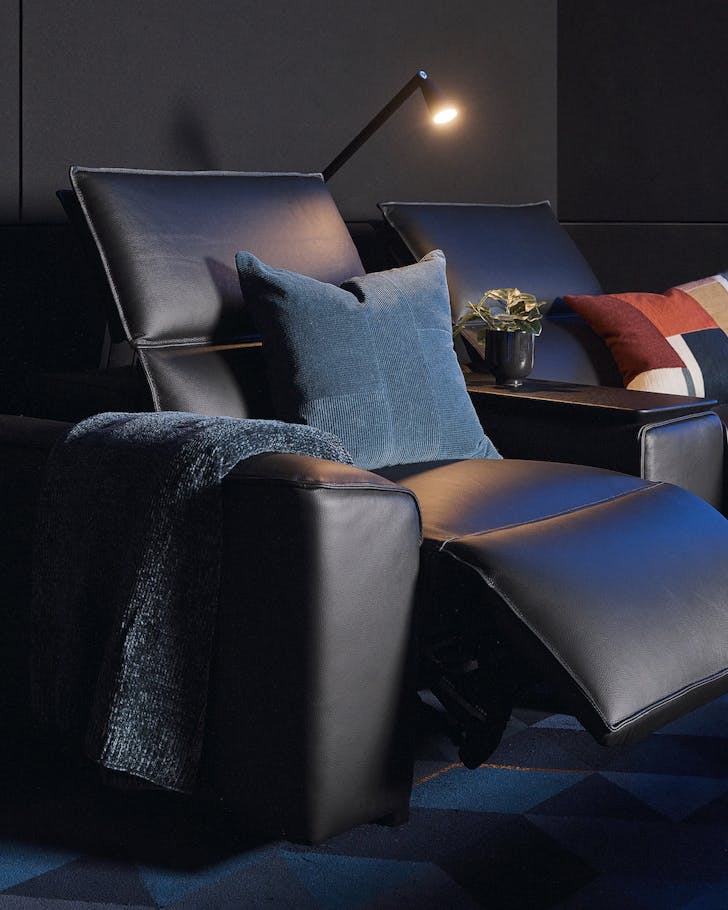 IMAX Sydney Has One Of Australia's Largest Movie Screens | URBAN LIST ...