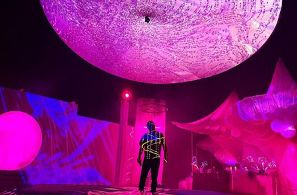 Imaginator Is An Immersive Art Experience With A Raindrop Room Coming ...
