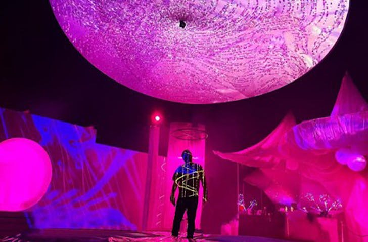 Imaginator Is An Immersive Art Experience With A Raindrop Room Coming ...