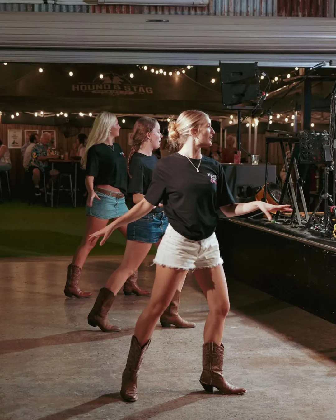 Where To Go Line Dancing On The Gold Coast | URBAN LIST GOLD COAST