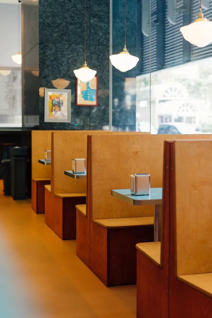 Between Buns Deli Opens On Robinson Road With Cult Sandwiches | URBAN ...