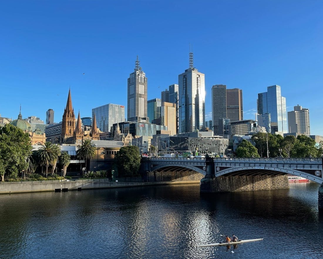 Floating Tennis Court Hits The Yarra: Le Club Lacoste Pops Up At Afloat ...
