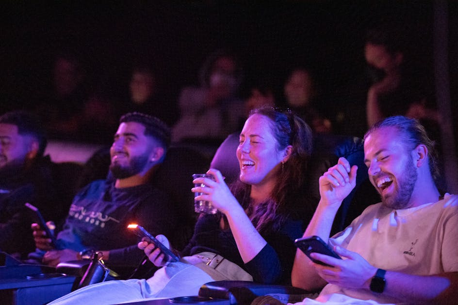 The Ultimate Night Out: Your 2026 Sydney Comedy Festival Guide | URBAN ...