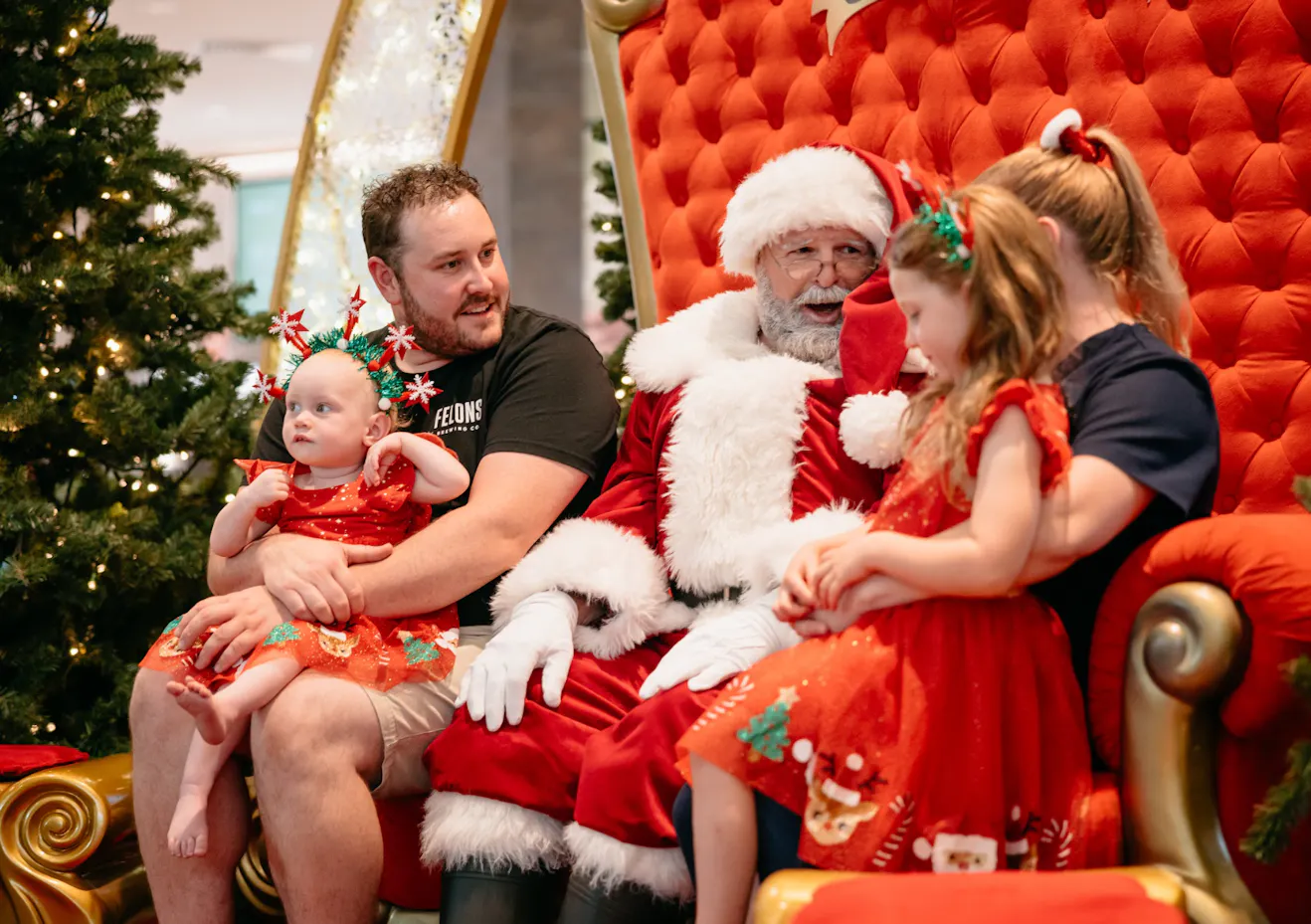 Where To Get Santa Photos In Perth This Christmas 2025 | URBAN LIST ...
