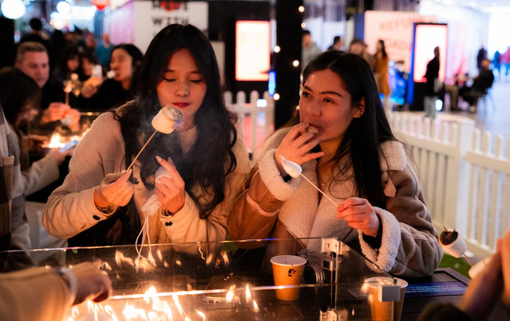 Cosy Up With Fireside Toasted Marshmallows And Snow Showers At This ...