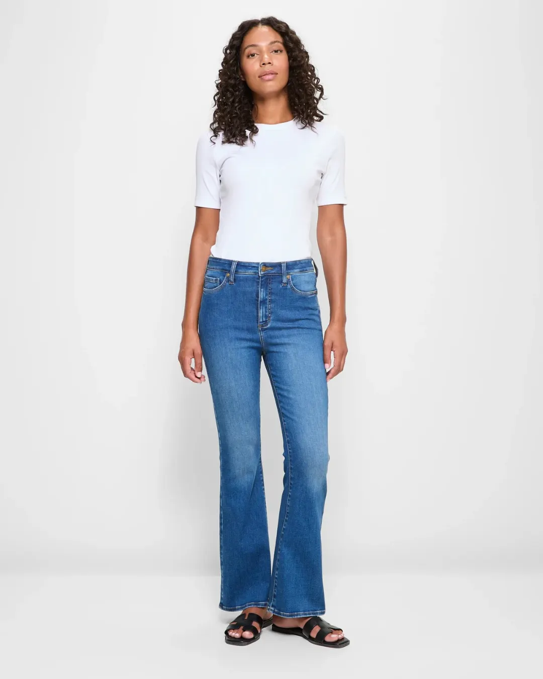 A Guide To Finding Jeans That Fit Every Vibe | URBAN LIST PERTH