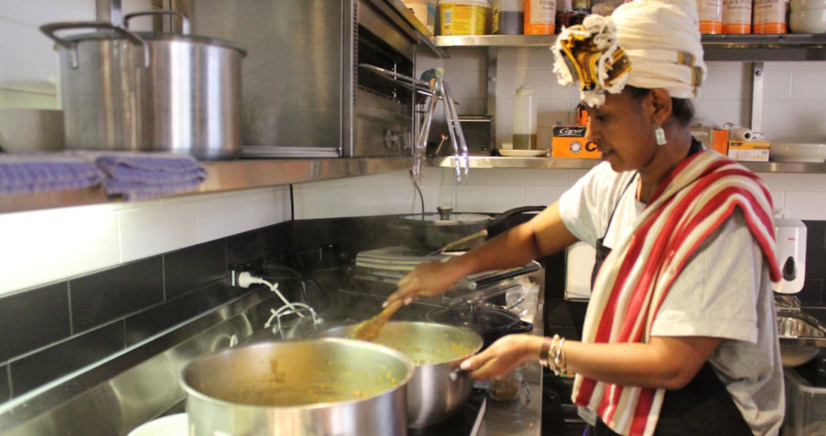 Tinsae Elsdon: This Ethiopian-Australian Cook Is Bringing Injera ...