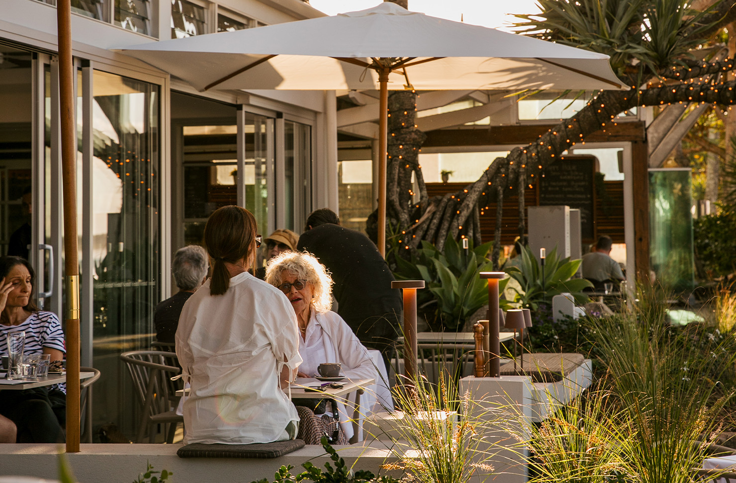 Noosa's Dining Scene Is On A Meteoric Rise—Here's 7 Of The Best Venues ...