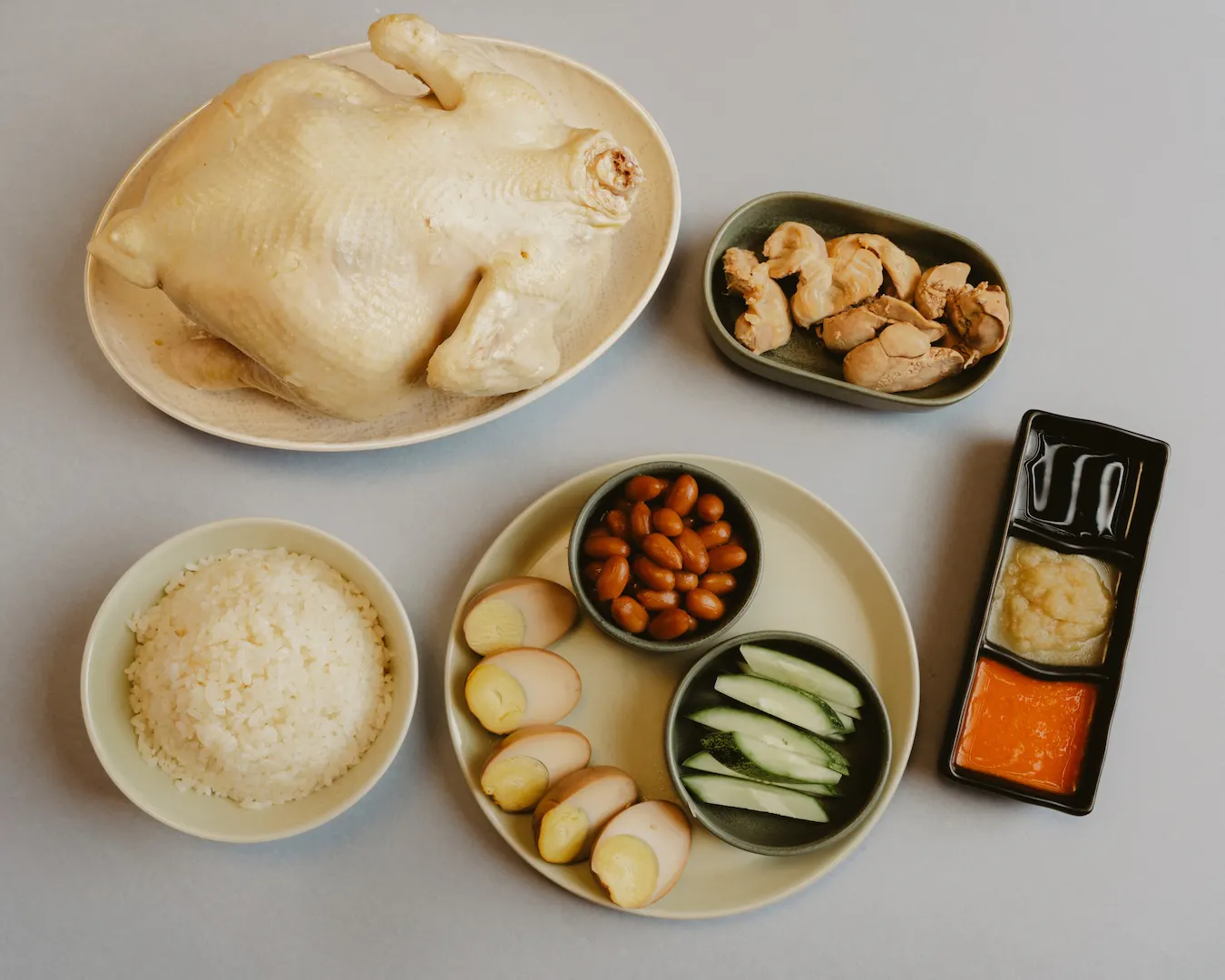 Tiong Bahru’s Michelin-Approved Chicken Rice Opens At Takashimaya ...