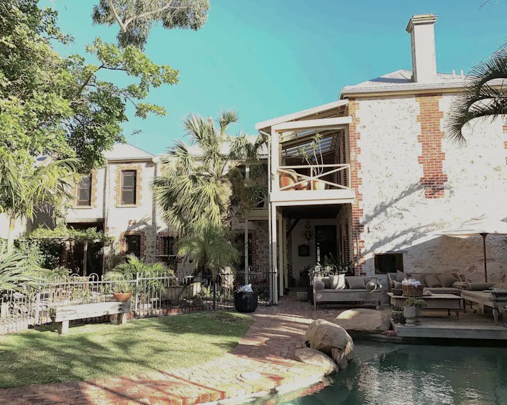 10 Of Perth's Top Rated Airbnbs With Next-Level Swimming Pools | URBAN ...