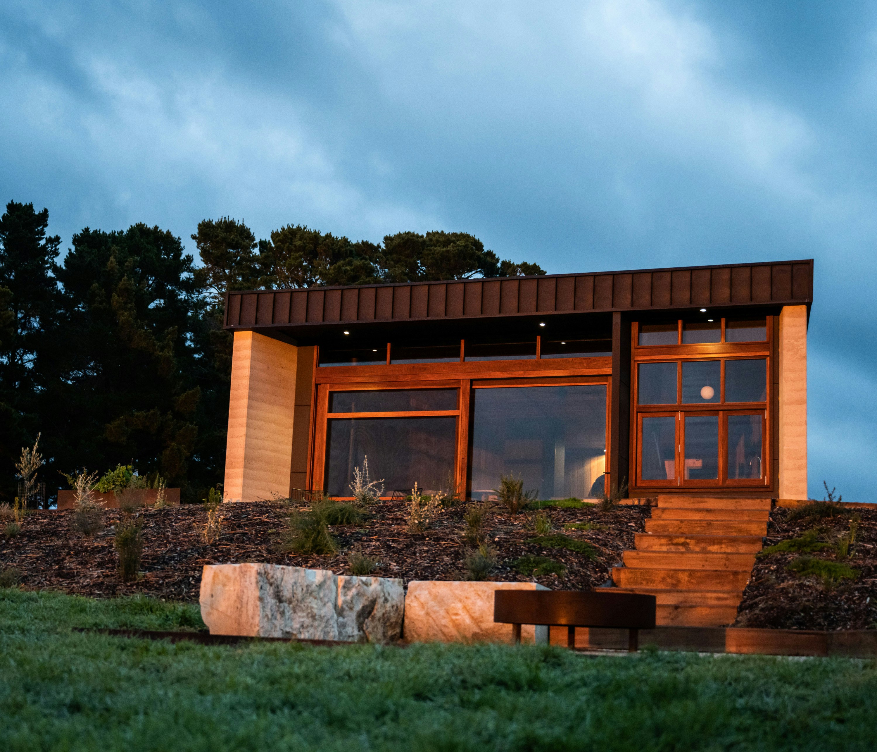 Basalt: Luxury Studio Accommodation For Your Next Stay In Orange NSW ...