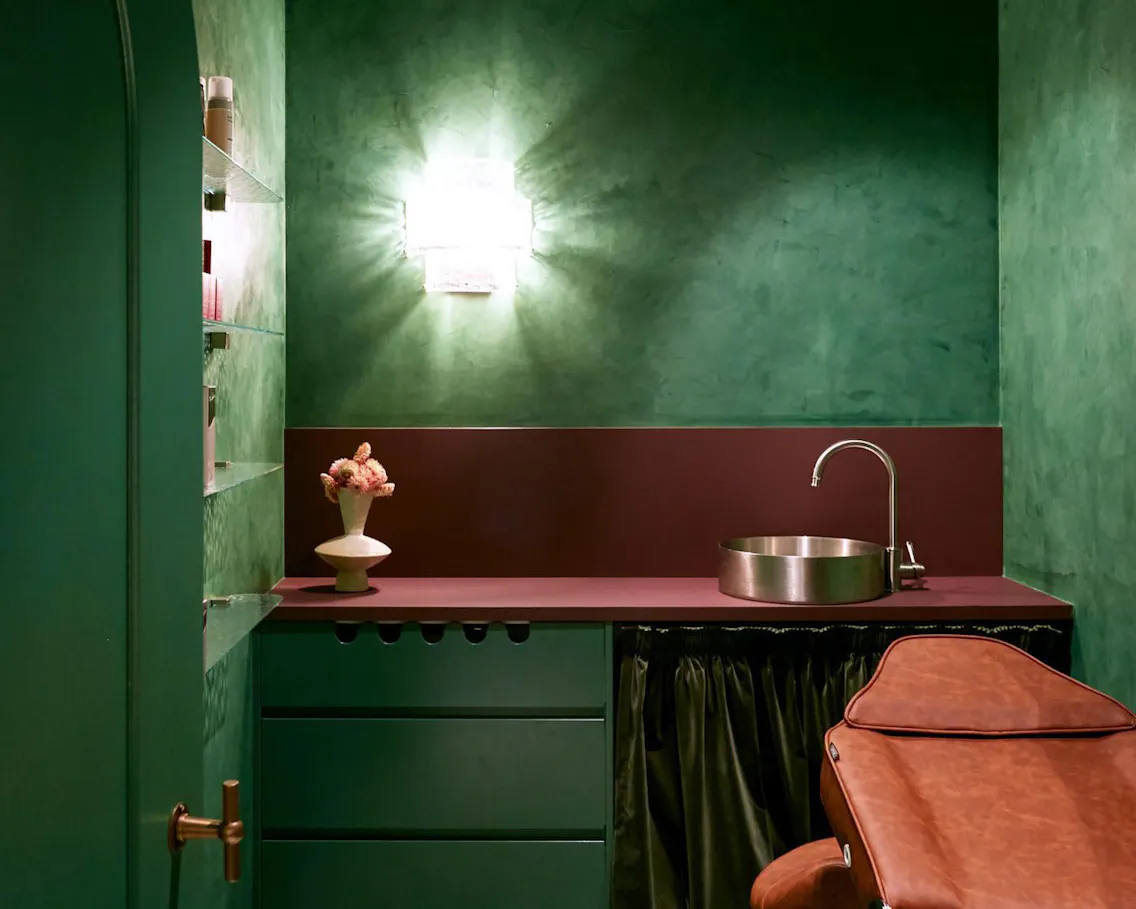 17 Of The Best Facials In Sydney For Your 2026 Glow Up | URBAN LIST SYDNEY