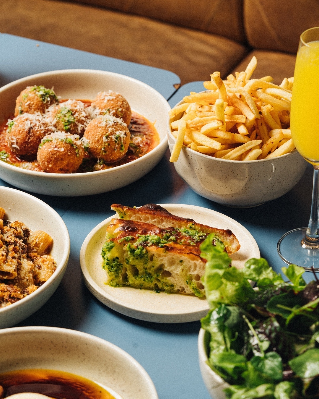 The Best Bottomless Brunches (And Lunches) In Sydney | URBAN LIST SYDNEY