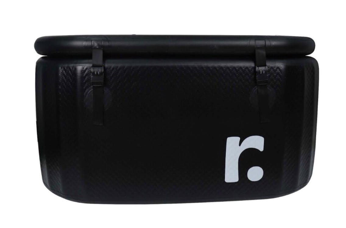 The Best Ice Baths To Get Your Wim Hof On At Home | URBAN LIST