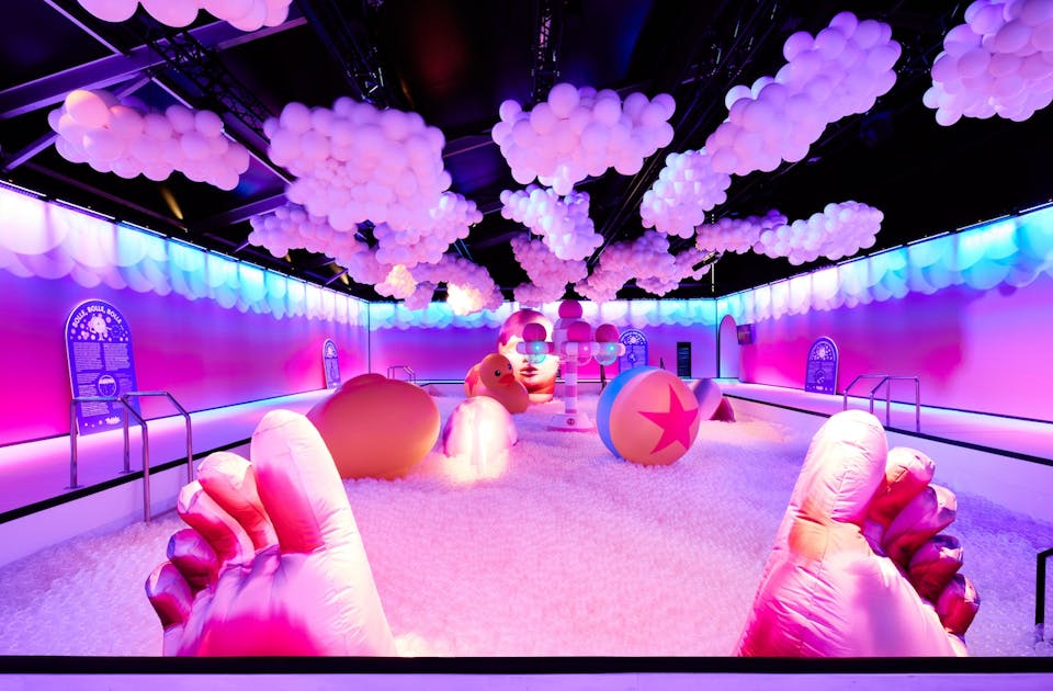 A 10-Room, Bubble-Themed Immersive Exhibition Is On Now In Sydney ...
