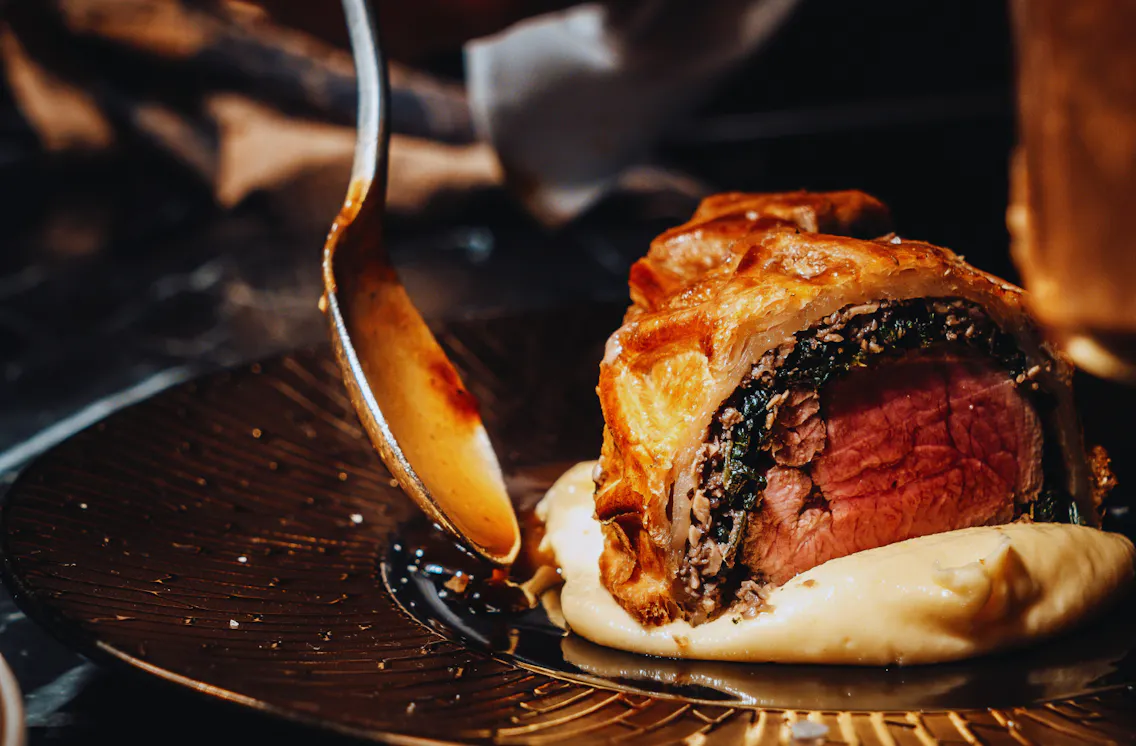 Are We Witnessing The Death Of The Dinner Plate? | URBAN LIST PERTH