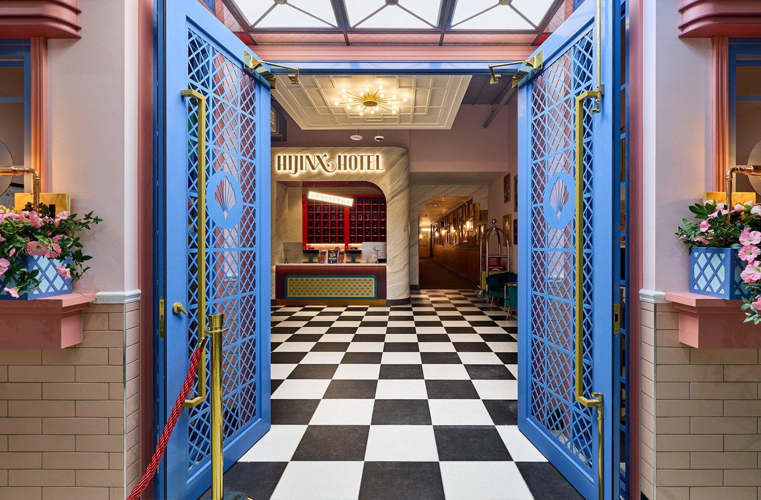 A Huge Venue Featuring Mini Golf And Challenge Rooms Is Hitting The ...