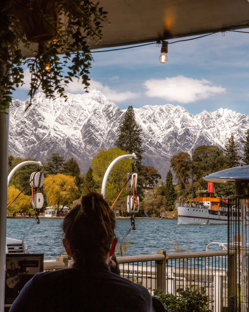 The Best Bars In Queenstown For Classy Sips And Late Nights | URBAN ...