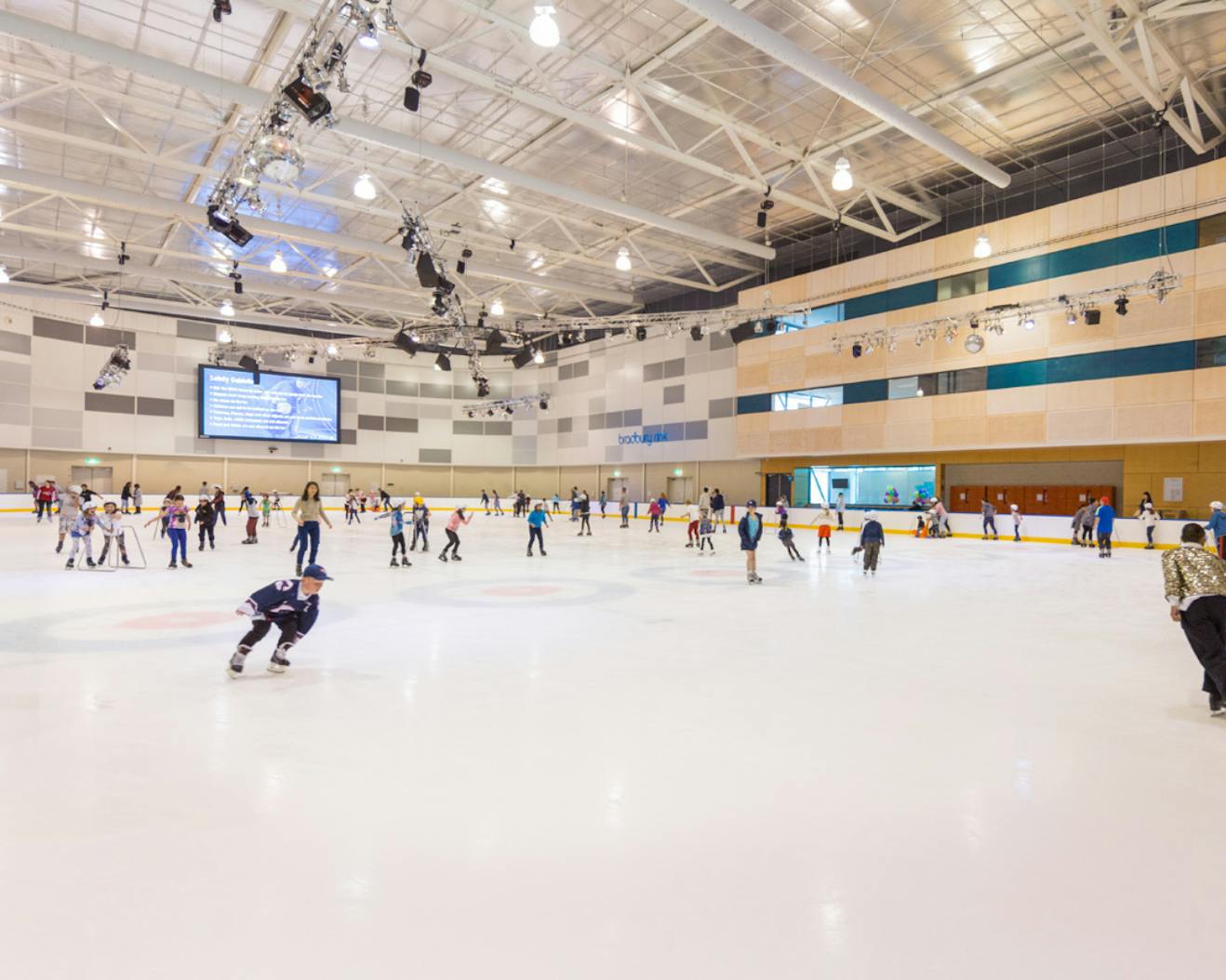 Where To Go Ice Skating In Melbourne | URBAN LIST MELBOURNE