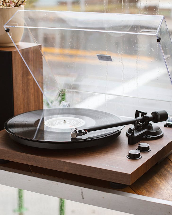 The Best Record Players And Turntables For Starting Your Vinyl ...