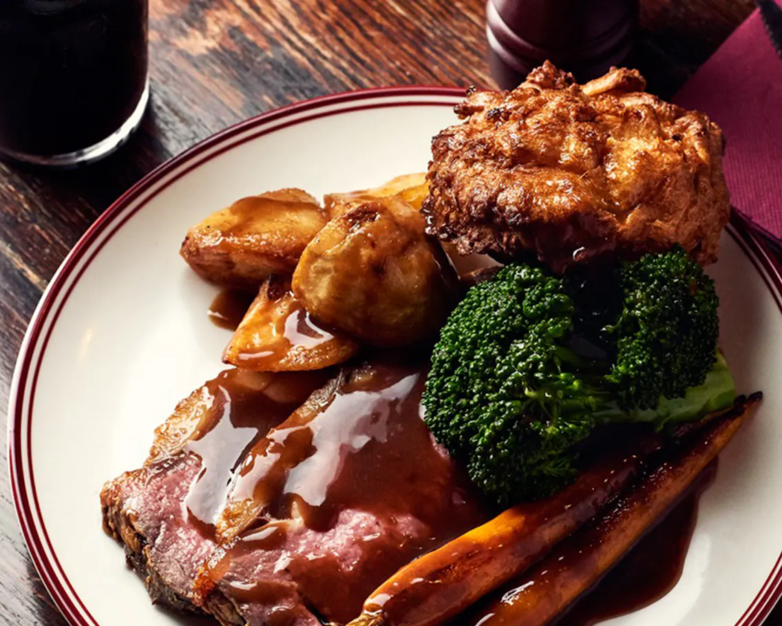 The Best Sunday Roasts In Sydney For A Cosy Meal With All The Trimmings ...