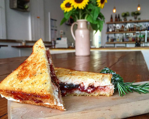 Two Row Bar, Fitzroy | URBAN LIST MELBOURNE