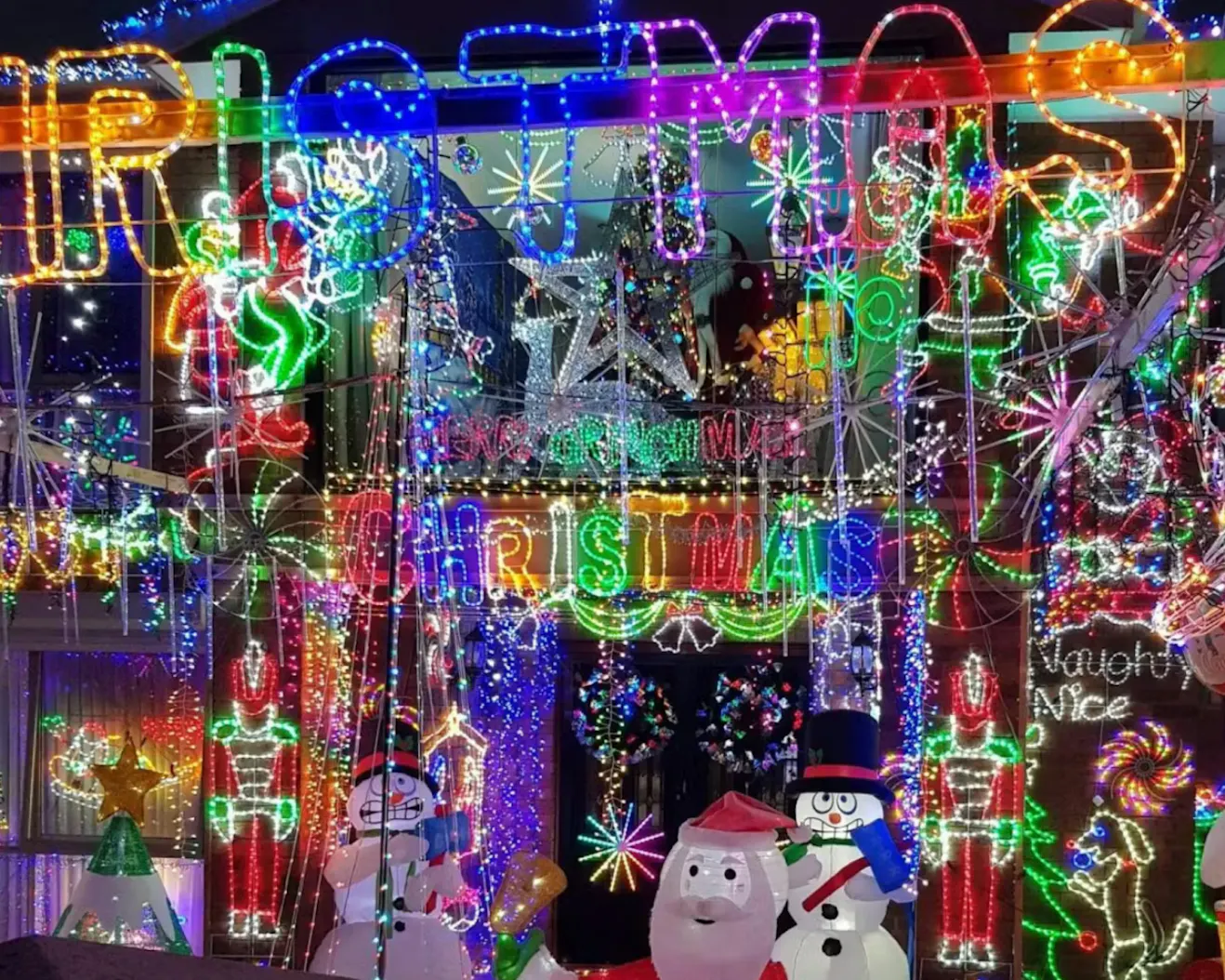 The Best Spots To See Christmas Lights In Melbourne | 2026 | URBAN LIST ...