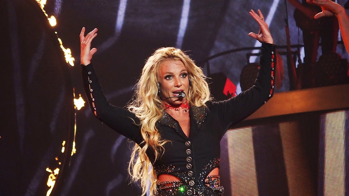 Urban List: Ticketek just dropped a waitlist for Britney Spears ...