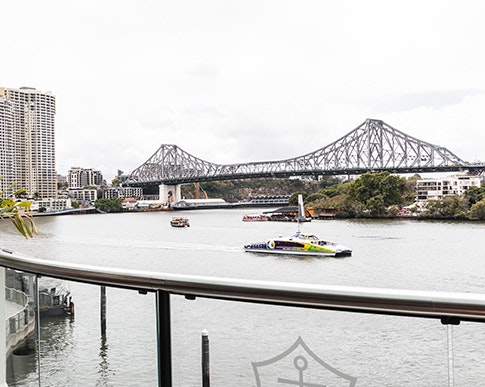 Friday's Riverside | URBAN LIST BRISBANE