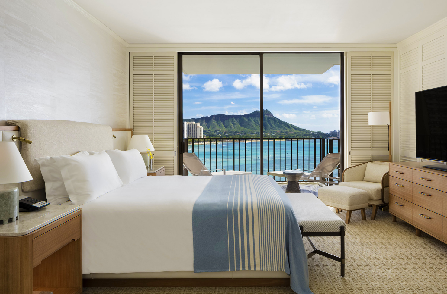 The Best Hawaii Resorts Actually Worth The Annual Leave | URBAN LIST GLOBAL