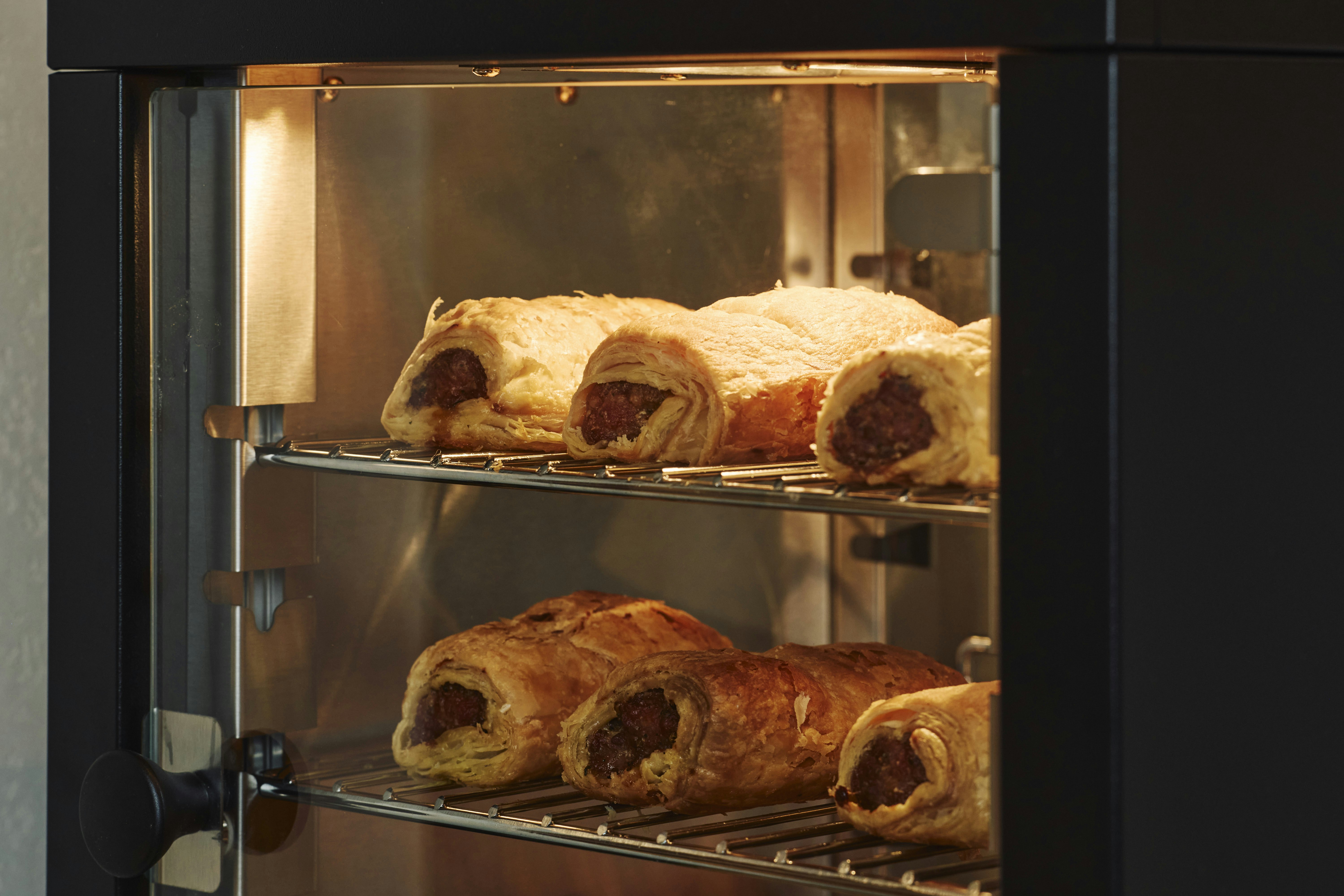 This Malvern East Pantry & Bakery Is Straight Out Of A European Village ...