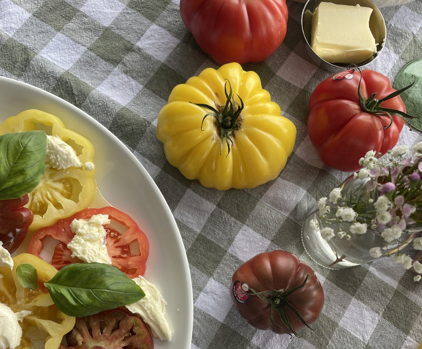 Dopamine-Spiked Tablescapes And Perfect Produce, Here's How To Nail ...