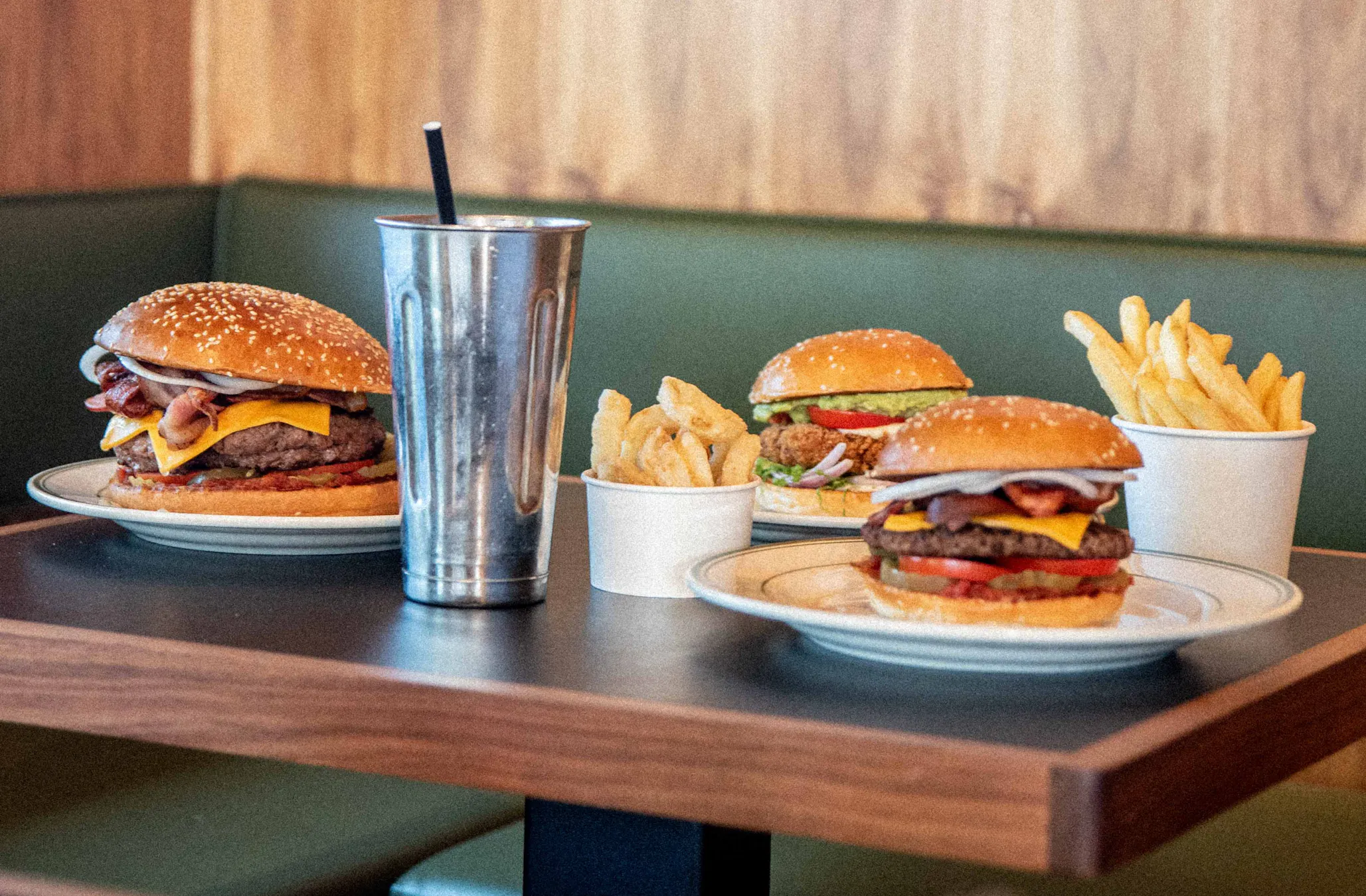 We Found The Secret Ingredient To Melbourne’s Best Burgers | URBAN LIST