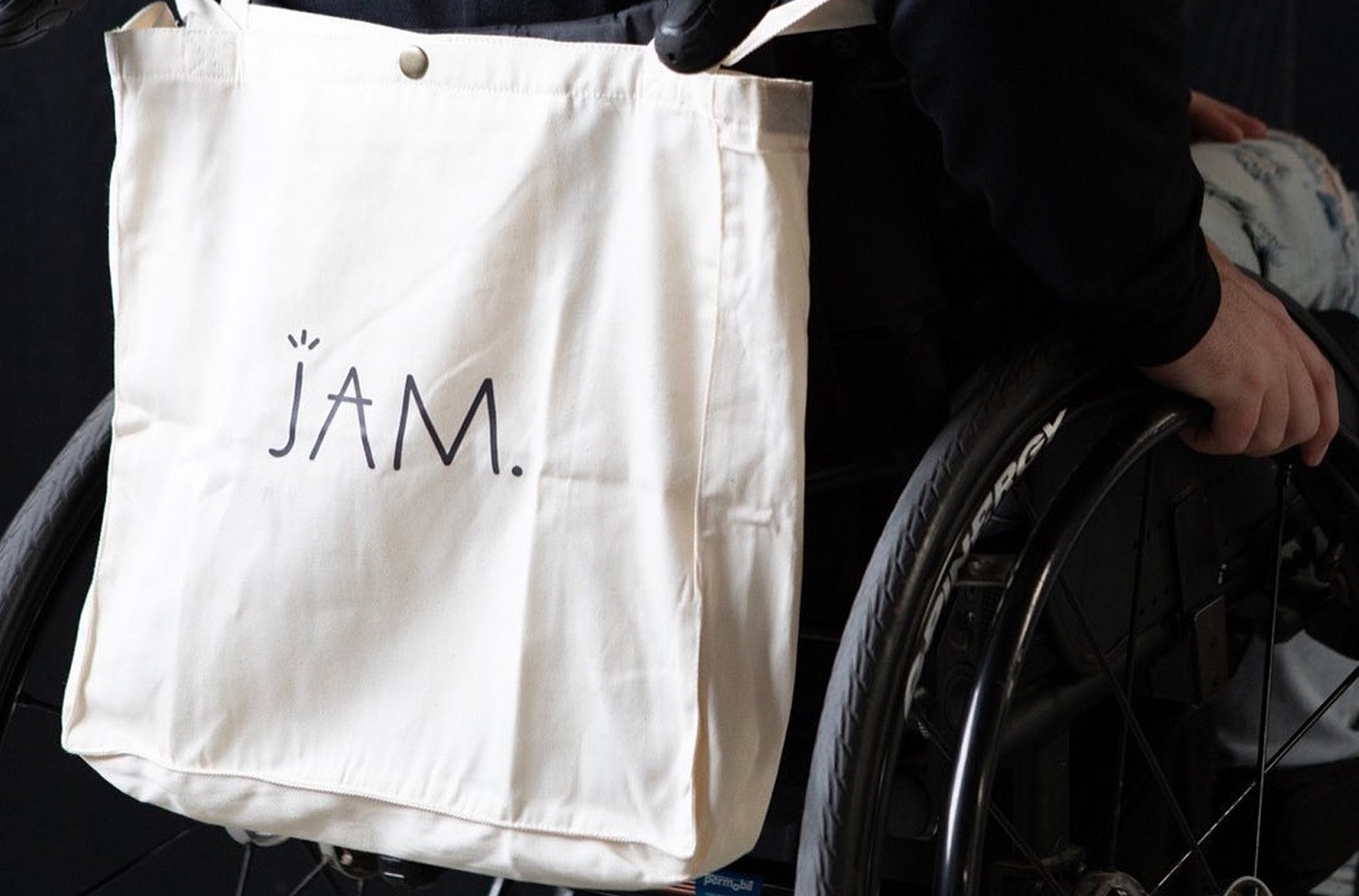 7 Adaptive Brands Shaking Up The Fashion And Beauty Industry | URBAN LIST