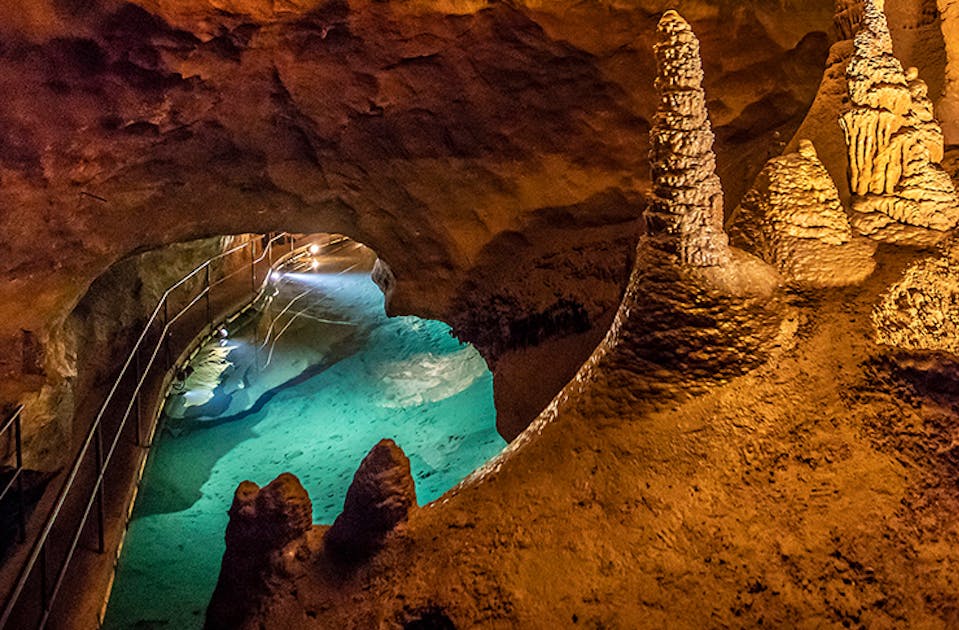 10 Caves Near Sydney You Need To Explore | URBAN LIST SYDNEY