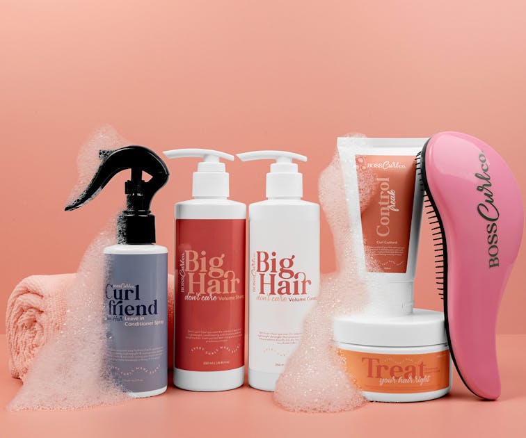 Embrace Your Curls With These Cruelty-Free And Hydrating Curl Kits ...