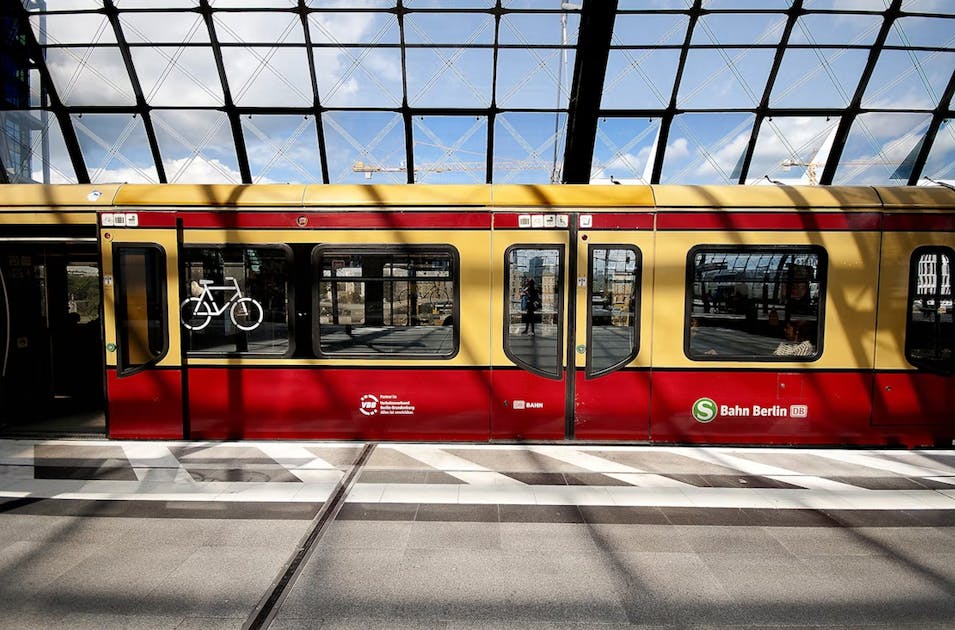 Travel From London To Berlin In Under 16 Hours On This New Night Train ...