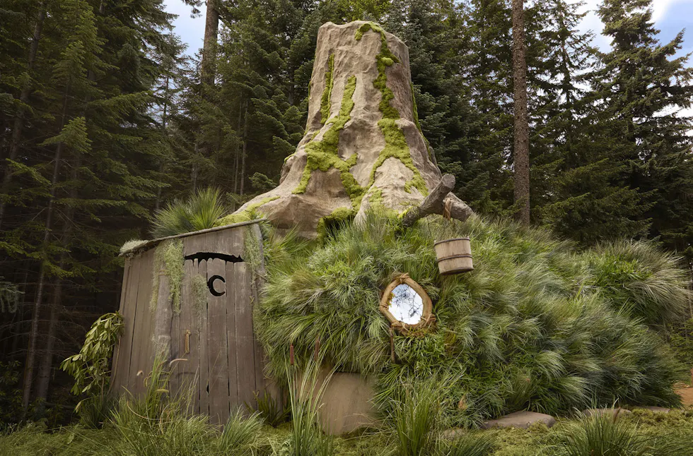Round Up Your Noble Steed, You Can Now Stay At Shrek’s Swamp | URBAN LIST