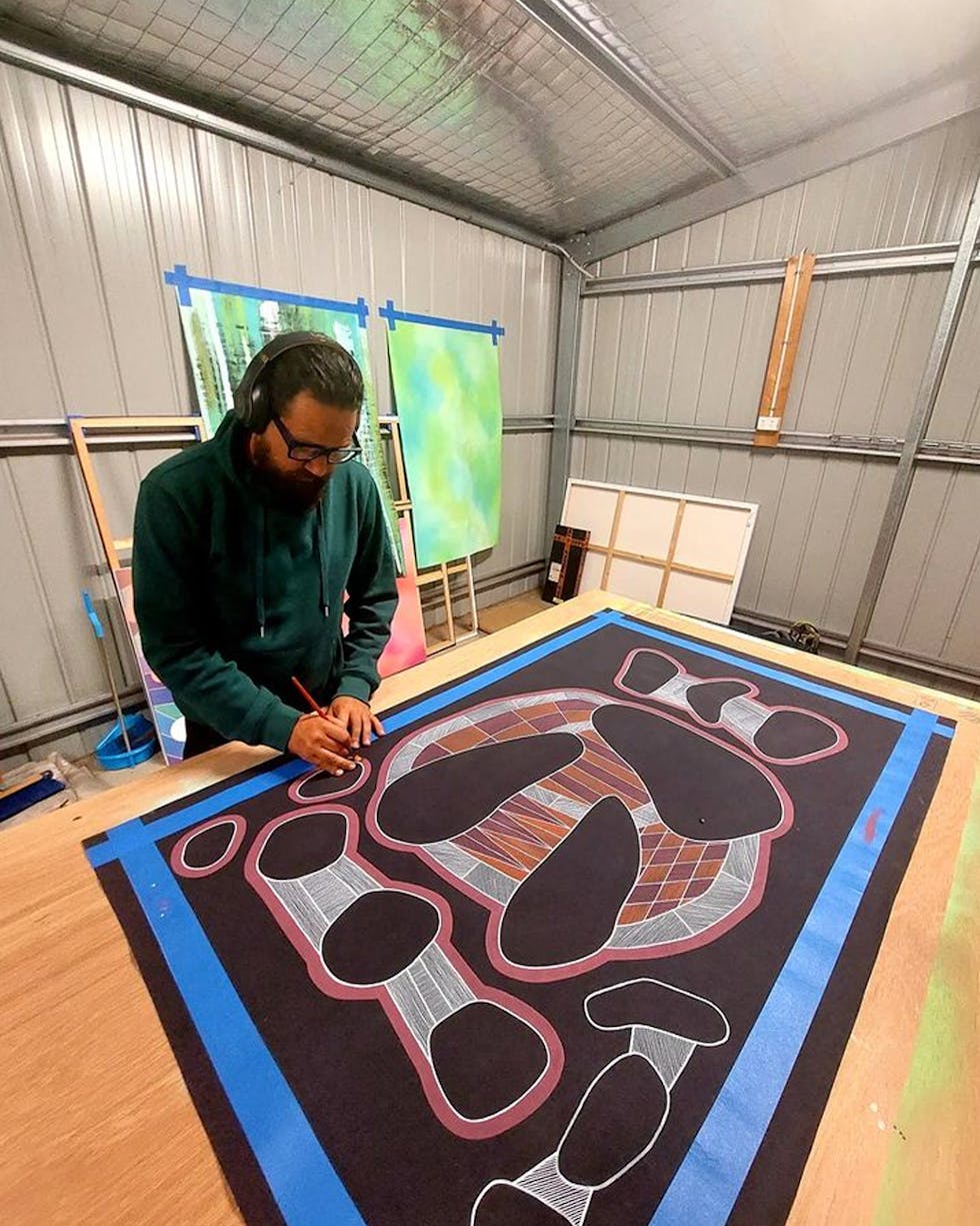 10 Incredible Aboriginal Artists You Need To Support This Year | URBAN LIST